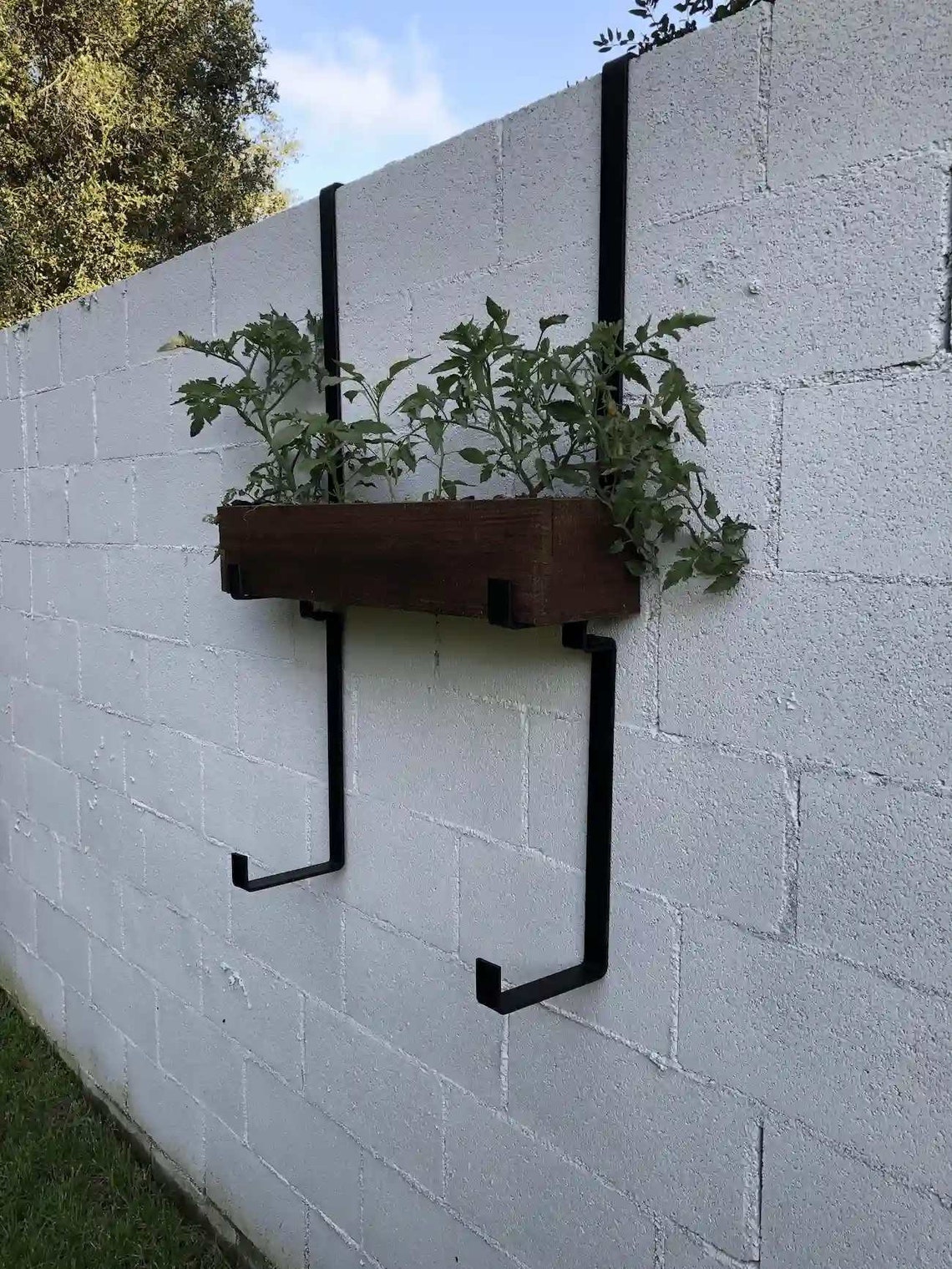 Garden Hanger - "the Box Stacker" for Block Walls - Hang Your Favorite ...