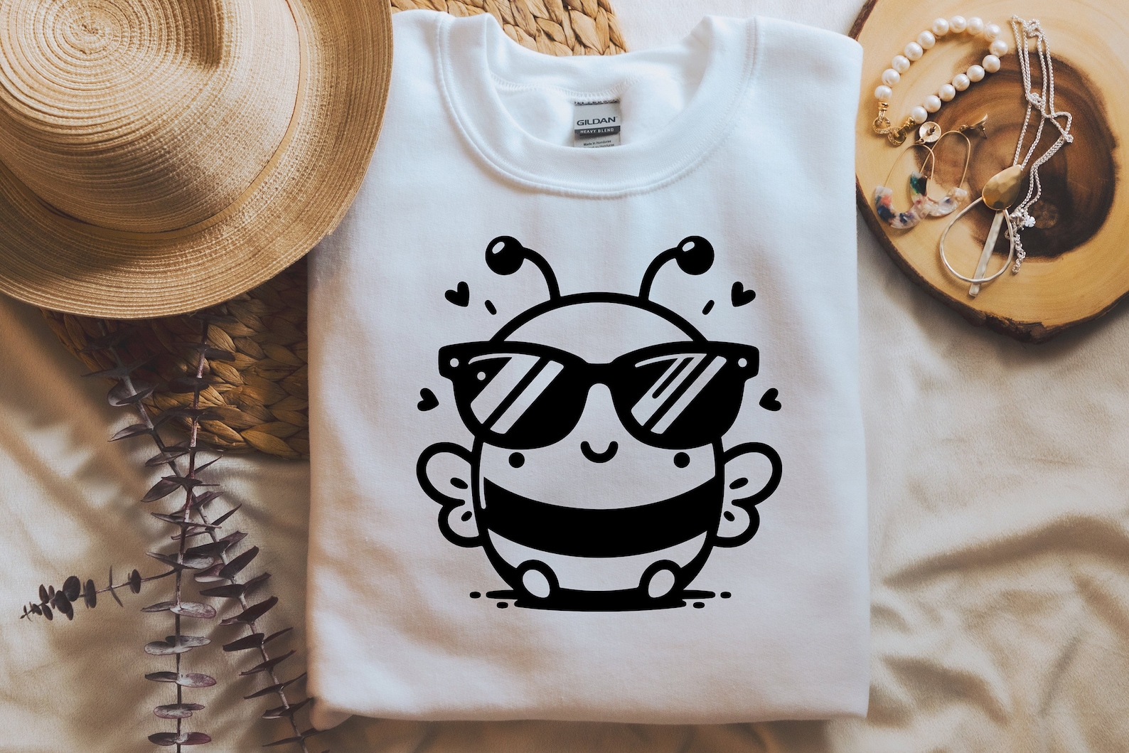 Cute Bee Svg Png, Cute Bee, Bee Mascot, Sunglasses Svg, Animal Svg ...
