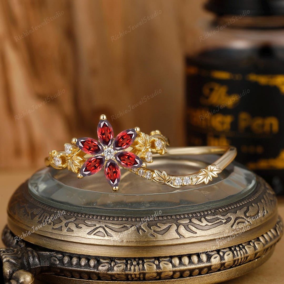 Handmade Gold Floral Ring Set Red Garnet Ring Set Stackable Gold Leaf ...