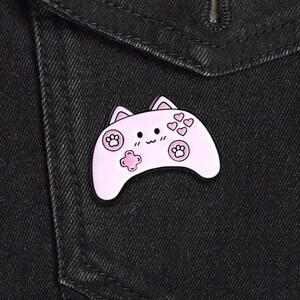 Cute Pink and White Kawaii Gamer Girl Cat Controller Enamel Pin Kitty ...