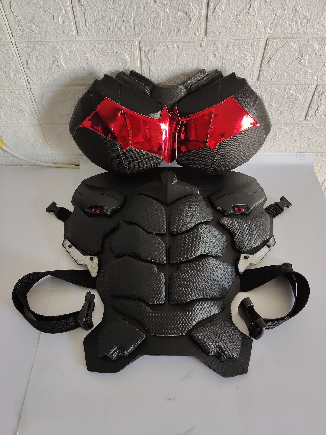 Red Hood Cosplay / Red Hood Armor / Red Hood Costume - Etsy Canada