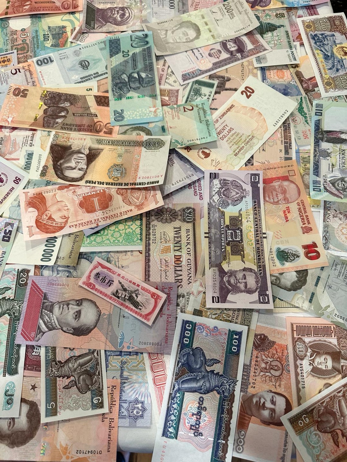 Uncirculated Lot of 10 Different Foreign Paper Money Banknotes ...