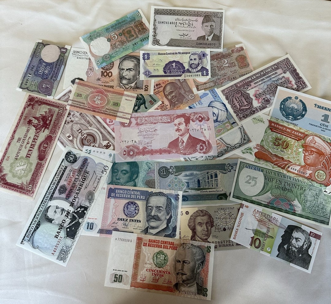 Uncirculated Lot of 10 Different Foreign Paper Money Banknotes World ...
