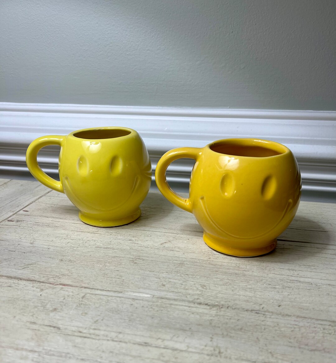 1970’s Mccoy Pottery Smiley Face Mugs - Price is for 2 Mugs - Etsy