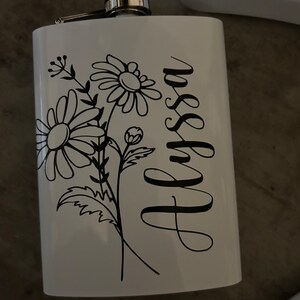 Birth Flower Personalized Flasks Bachelorette Party Gift Flasks - Etsy