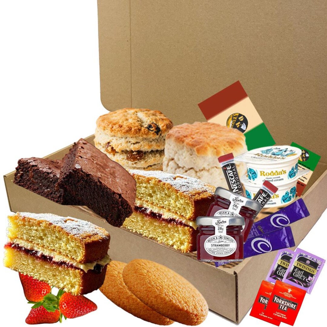 Luxury Afternoon Tea Hamper: Scones, Brownies & Shortbread - Etsy