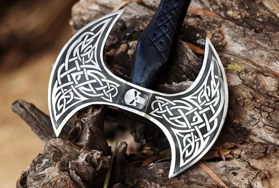Devil Headed Axe With Leather Cover, Forged Headed Axe, Viking Hatchet ...