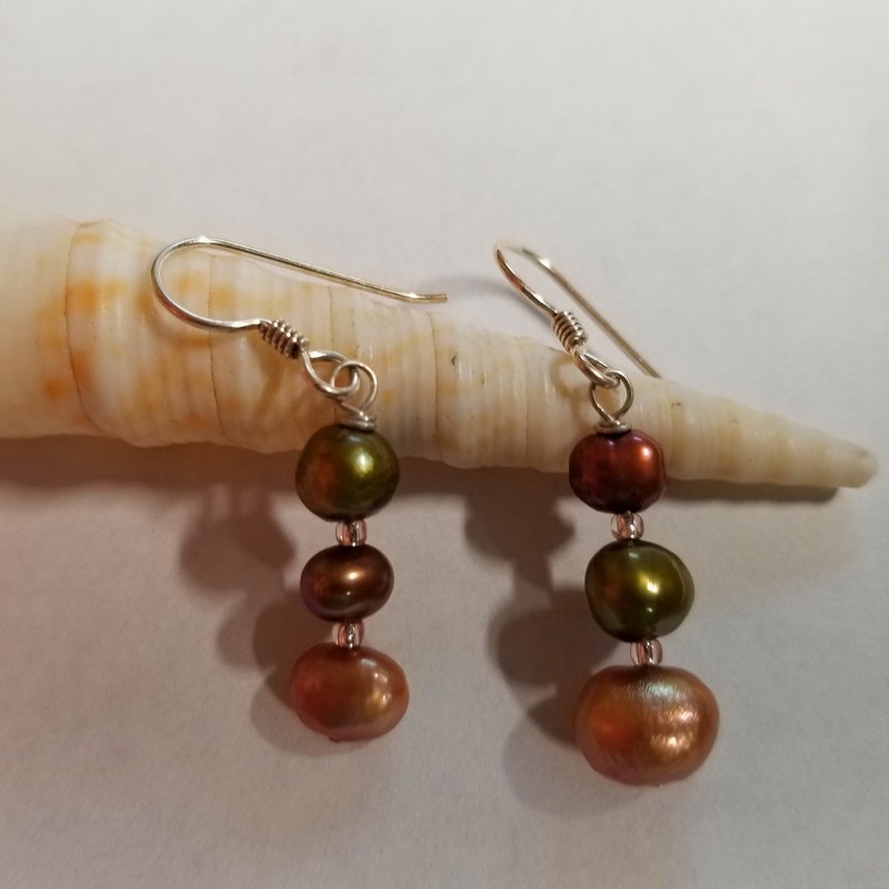 Tri Color Pearls Earrings - Etsy