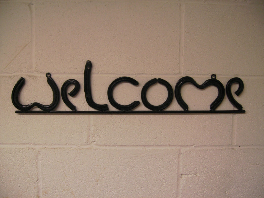 Horseshoe Welcome Sign - Etsy