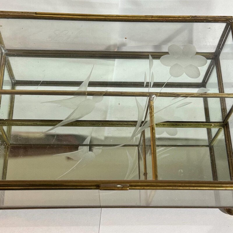 Vintage Glass Box - Etsy