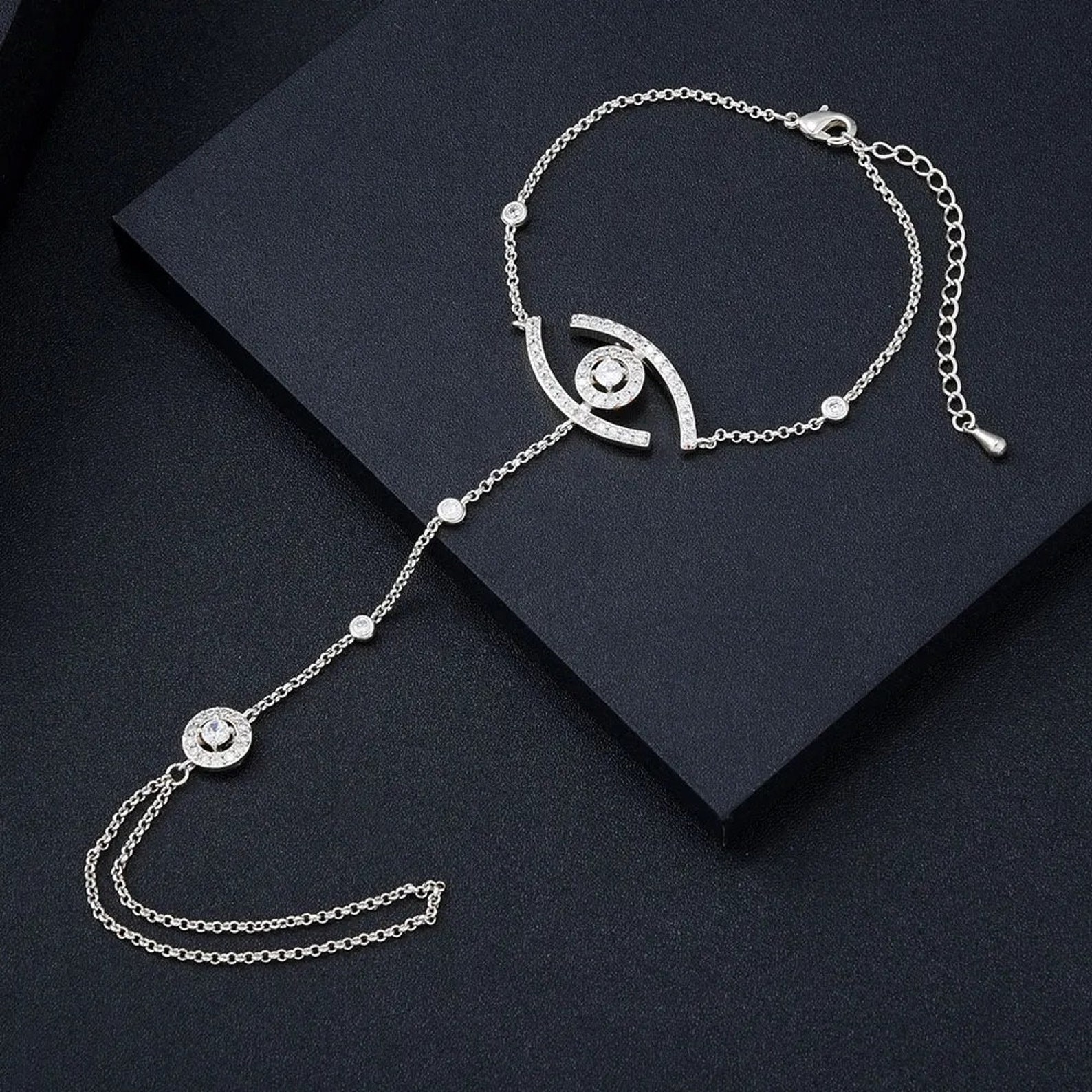 CUPID'S EYE HANDCHAIN Adjustable Hand Jewelry, Sophisticated and Party ...