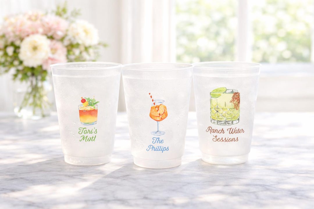 Personalized Frosted Party Cups With Cocktail Icons | Custom Stadium ...