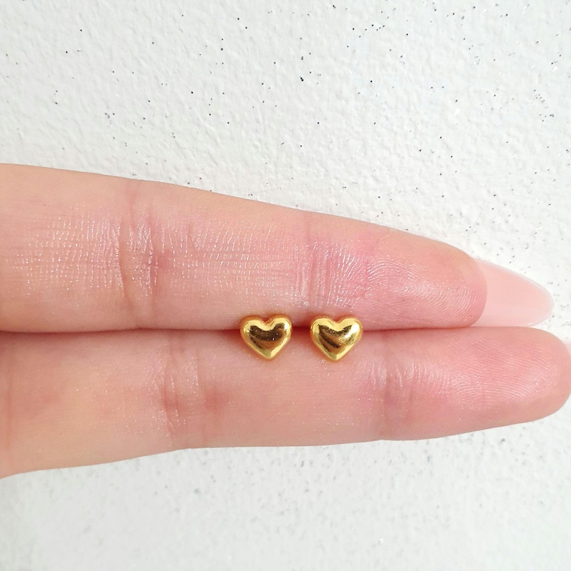 Gold Vermeil Heart Stud - Etsy UK