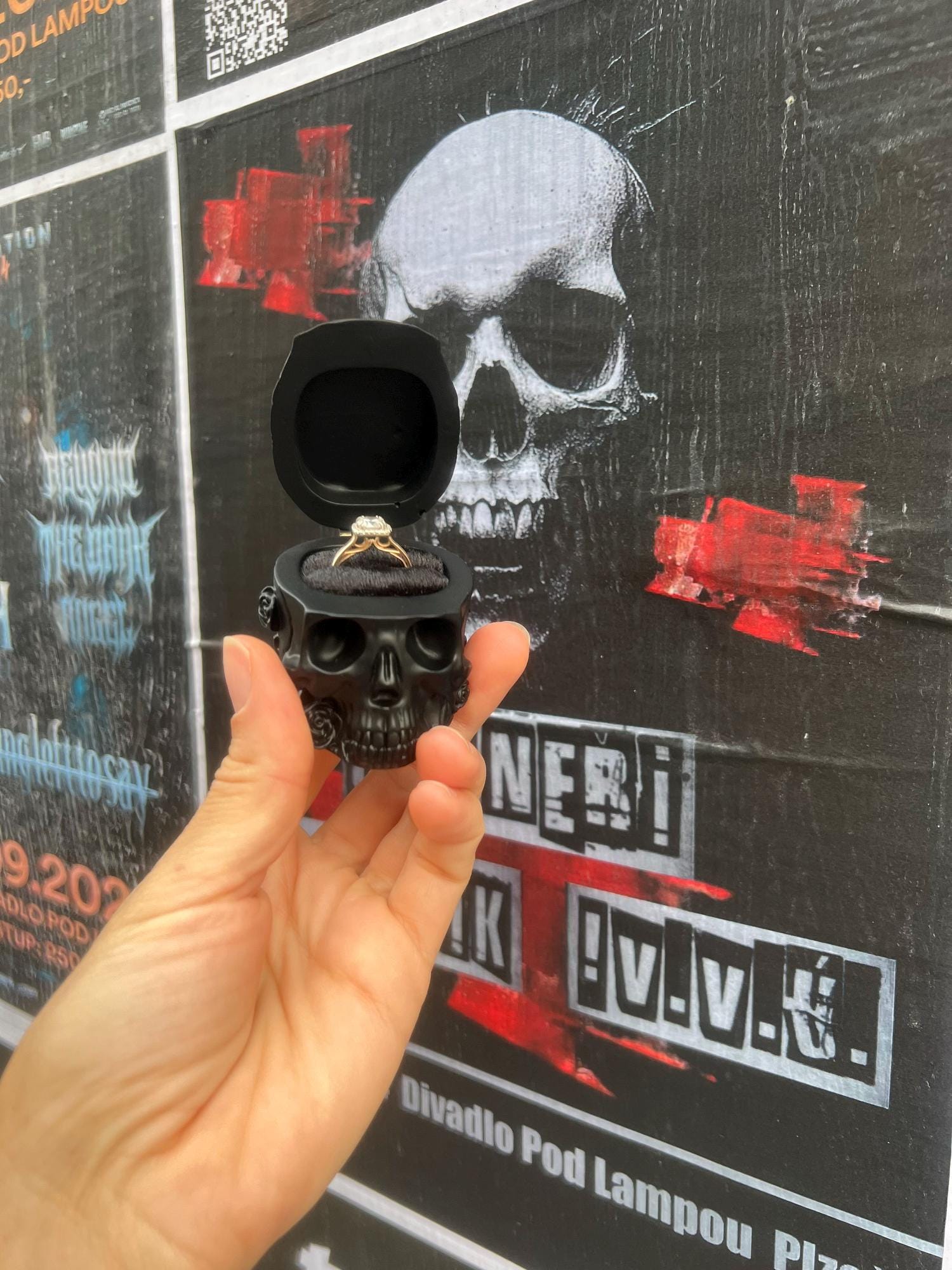 Skull Ring Box - Gothic Jewelry Box for Ring - Proposal Ring Holder ...