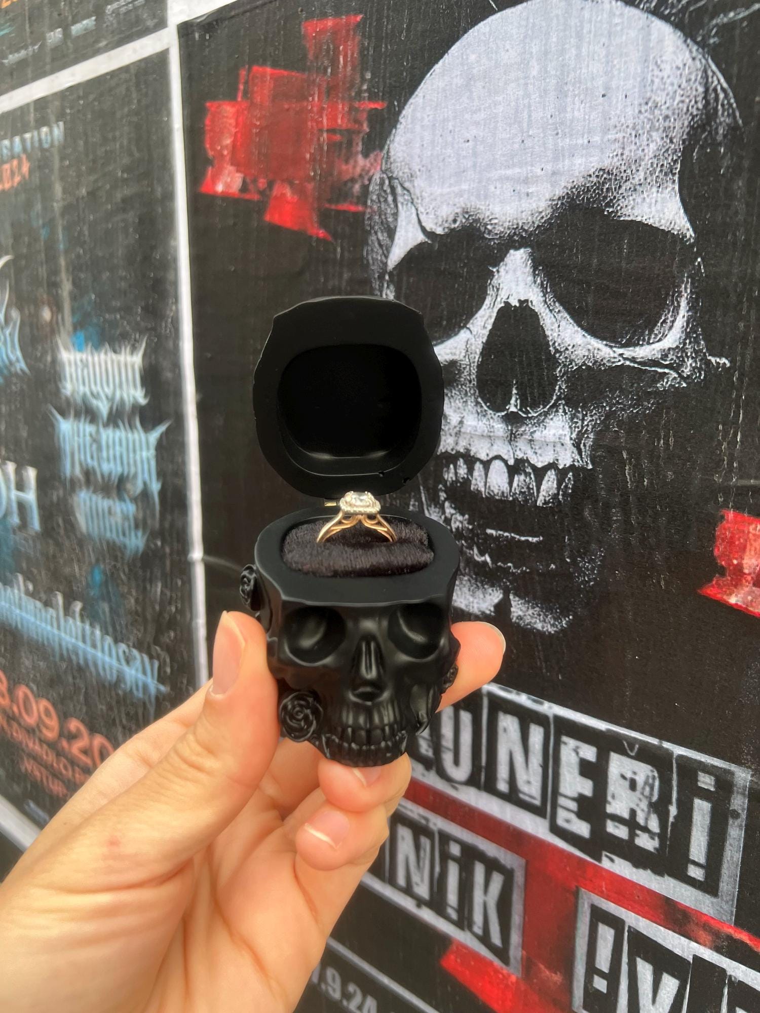 Skull Ring Box - Gothic Jewelry Box for Ring - Proposal Ring Holder ...