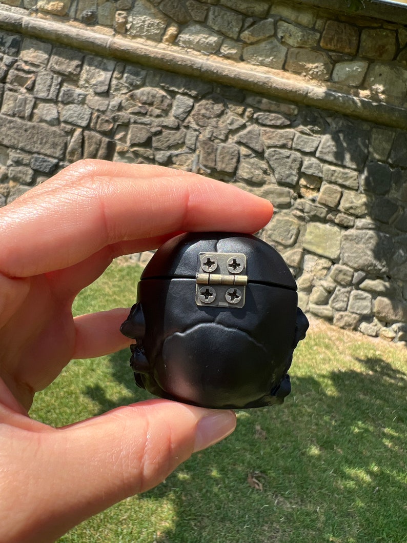 Skull Ring Box. Original Engagement Ring Box. Gothic Jewelry Box. Ring ...