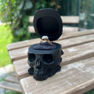 Skull Ring Box. Original Engagement Ring Box. Gothic Jewelry Box. Ring ...