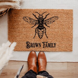 Custom Bee Doormat Bee Gift Personalized Bee Entryway Mat Beekeeper ...