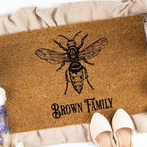 Custom Bee Doormat Bee Gift Personalized Bee Entryway Mat Beekeeper ...