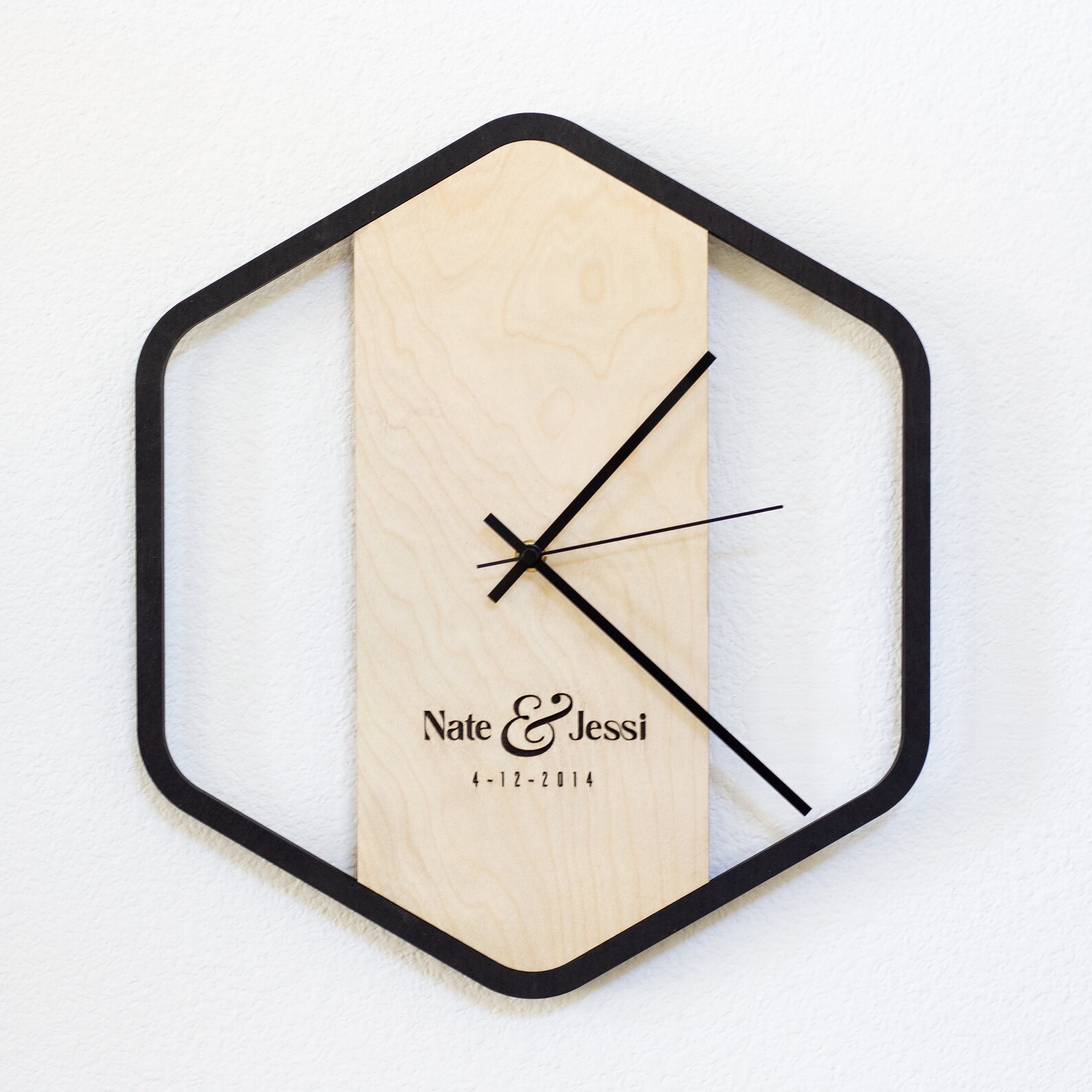 Personalized Minimalist Wall Clock, Modern Silent Clock, Customizable ...