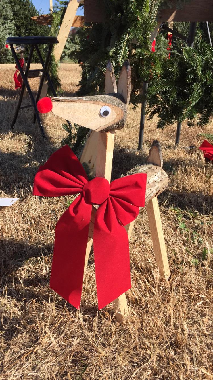 Handmade Cedar Log Reindeer - Etsy