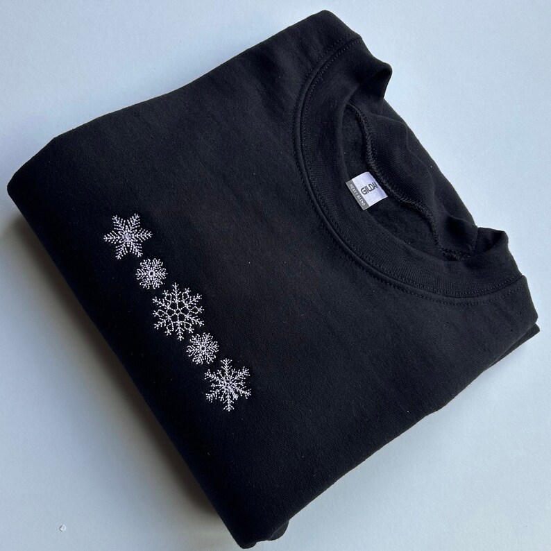 Snowflake Christmas Embroidered Sweatshirt, Christmas Crewneck, Cute ...