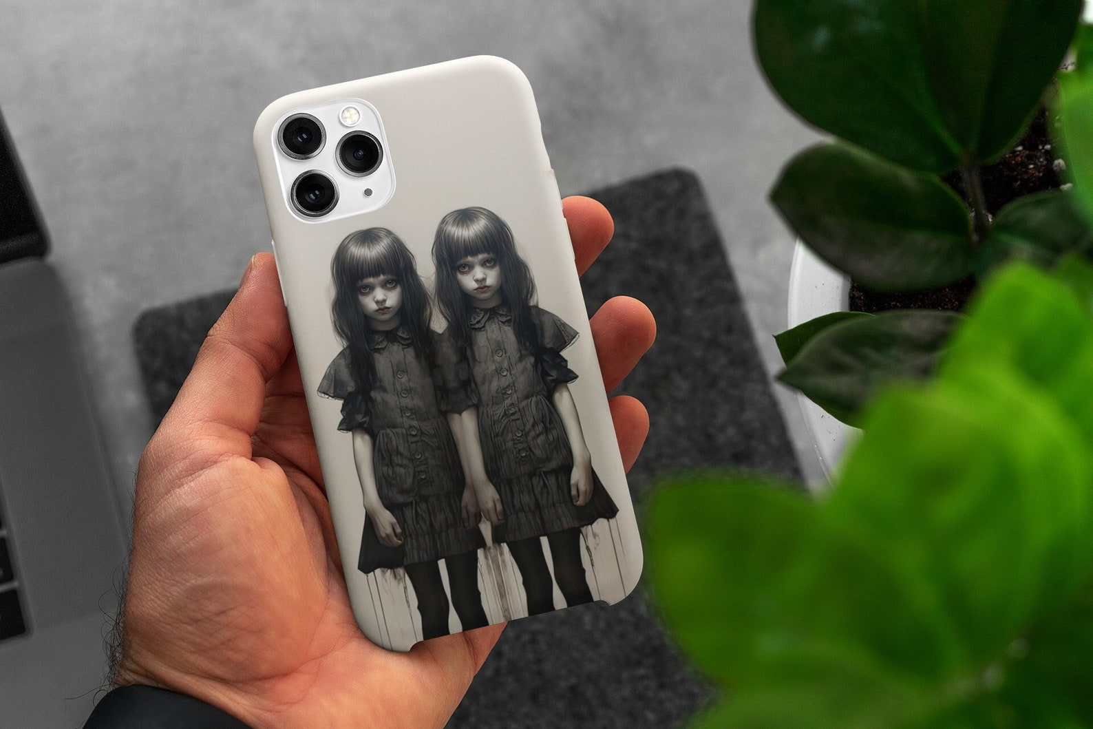 Creepy Twins Horror Print, Tough Mobile Cases, Suitable for Iphone ...