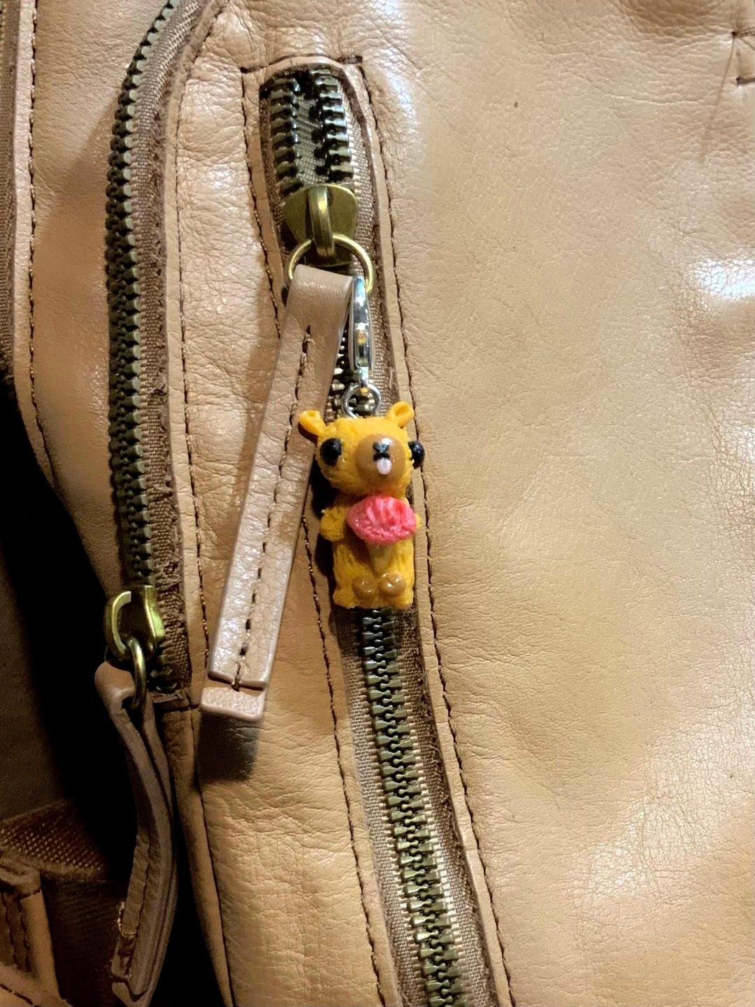 Handmade Polymer Clay Mini Capybara With Ice Cream Charm / Keychain - Etsy