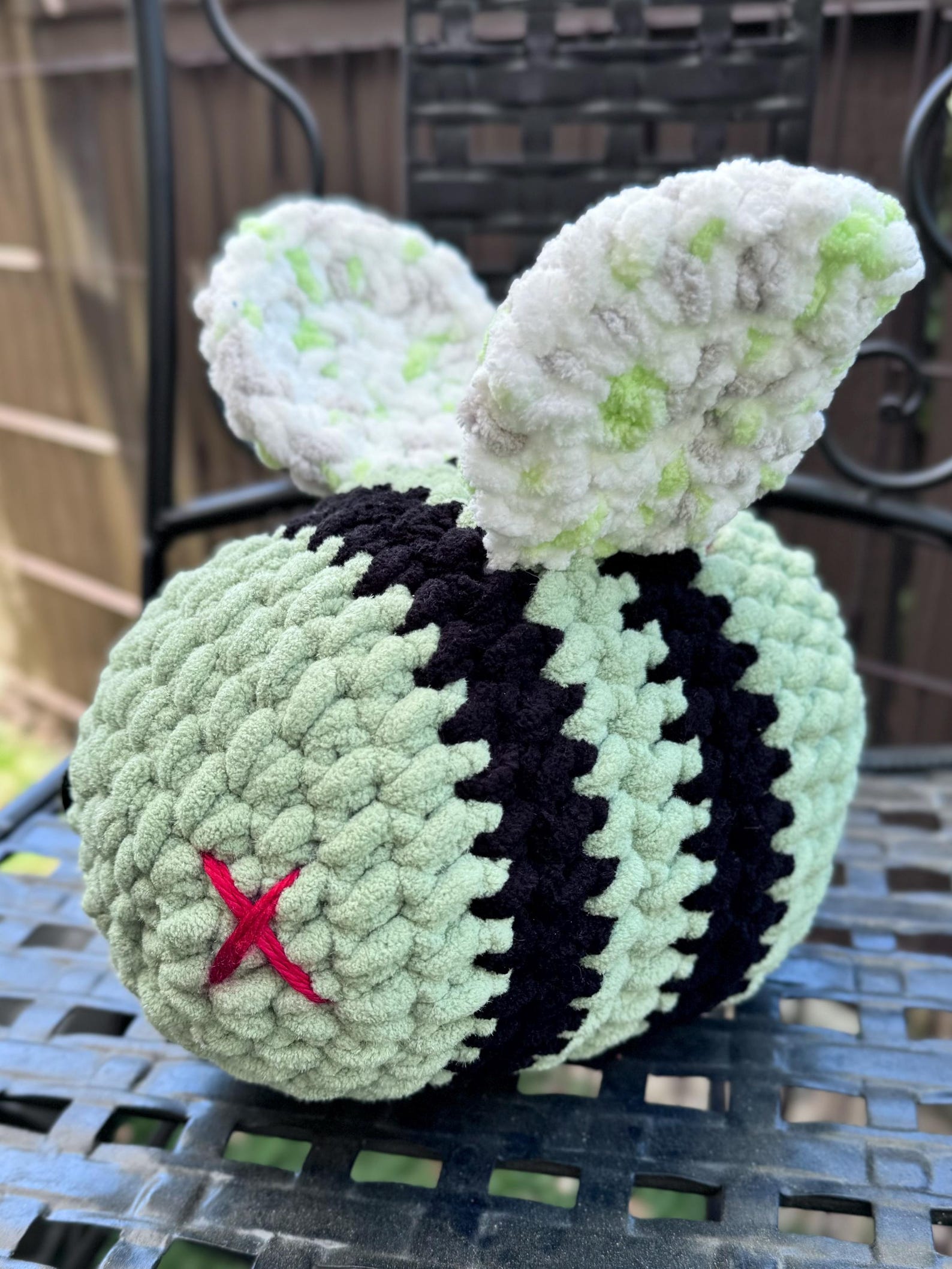 Handmade Crochet Zombie Bee Plushie: Halloween Spooky Decor - Etsy