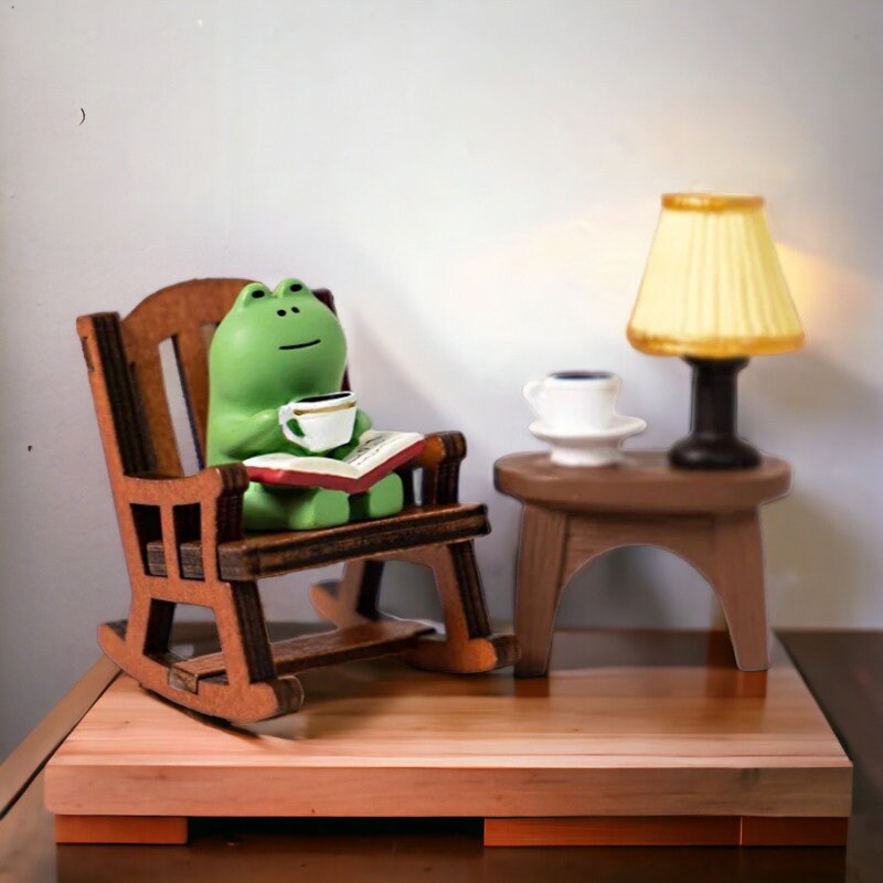 Miniature Japanese Frog Rocking Chair Sculpture Hand-made Frog Office ...