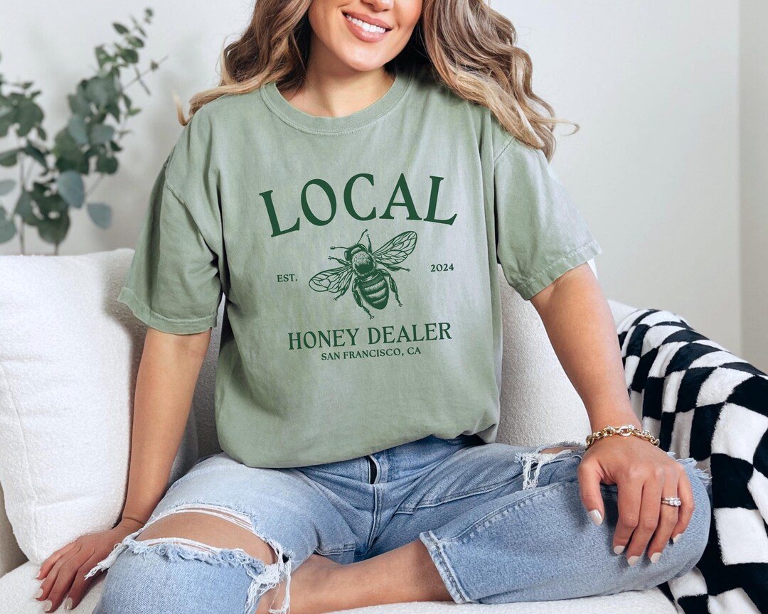 Beekeeping Shirt, Beekeeper Gift, Bee Tshirt, Bee Lover Tee - Etsy