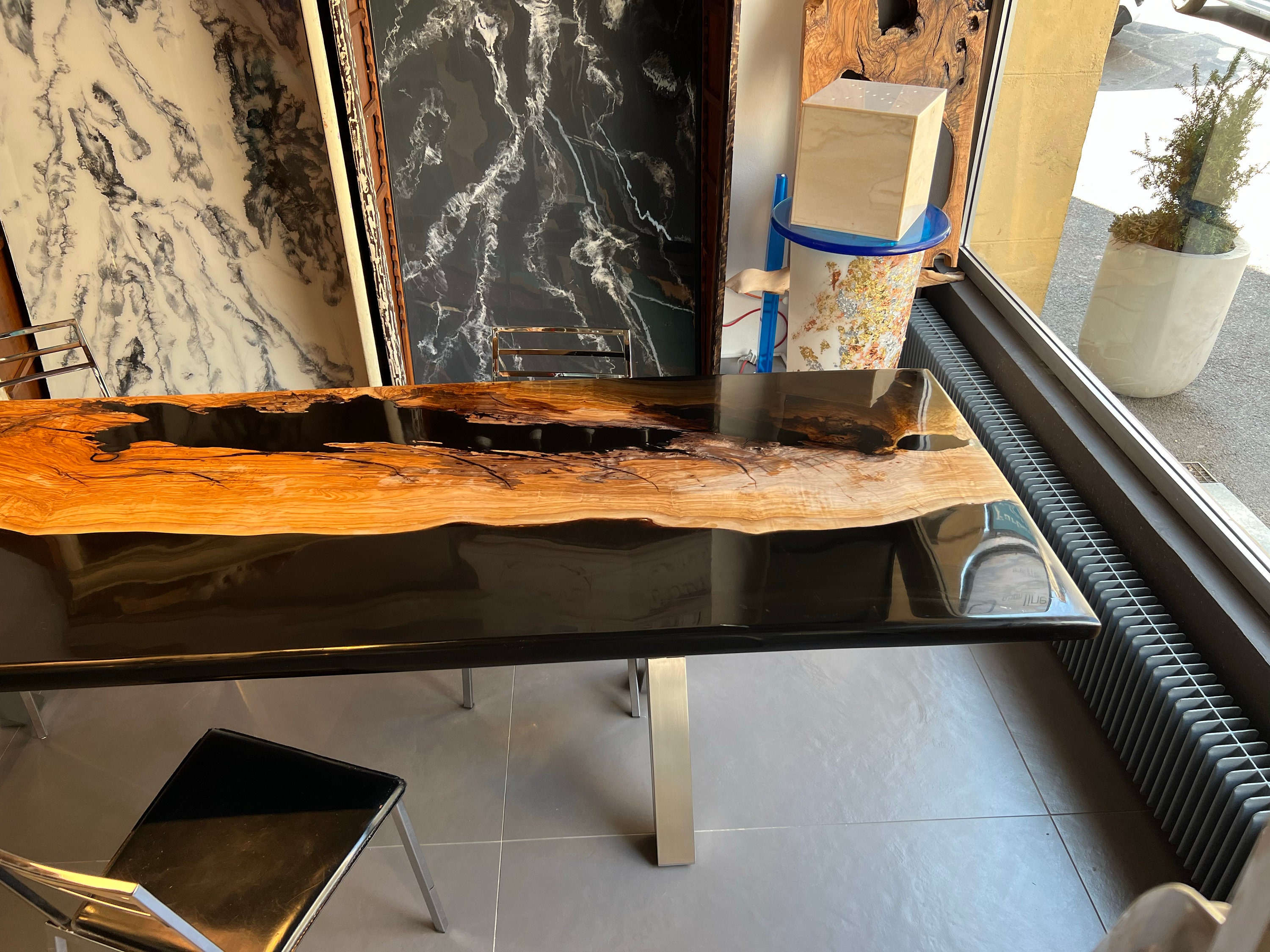 Beautiful Black Table in Epoxy Resin With 400-year-old Olive Wood. - Etsy