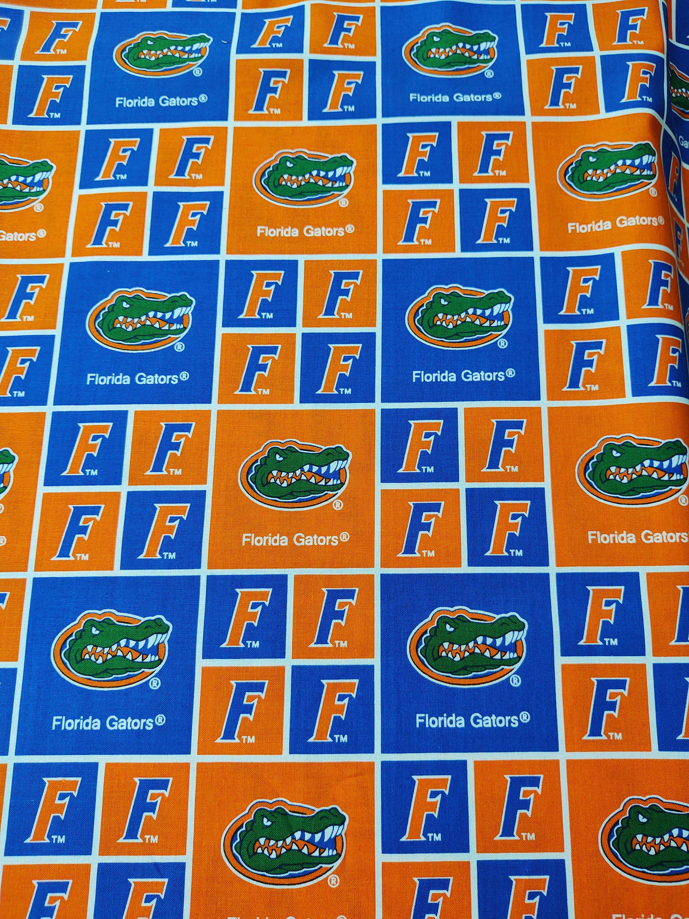 University of Florida Gators NCAA College Logo 100% Cotton Fabric by ...