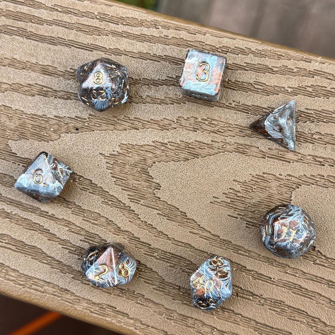 Ancient Runes 7-piece Dice Set - Etsy