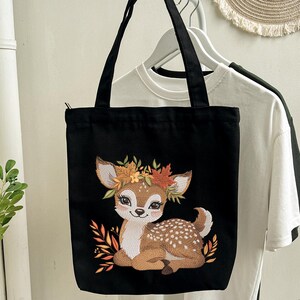 Autumn Fawn Embroidery Design, Baby Deer With Floral Crown Machine File ...