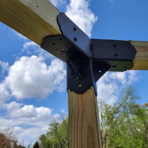 DIY Heavy Duty 4x4 Octagon Elbow Bracket: 45-degree Wood Framing ...