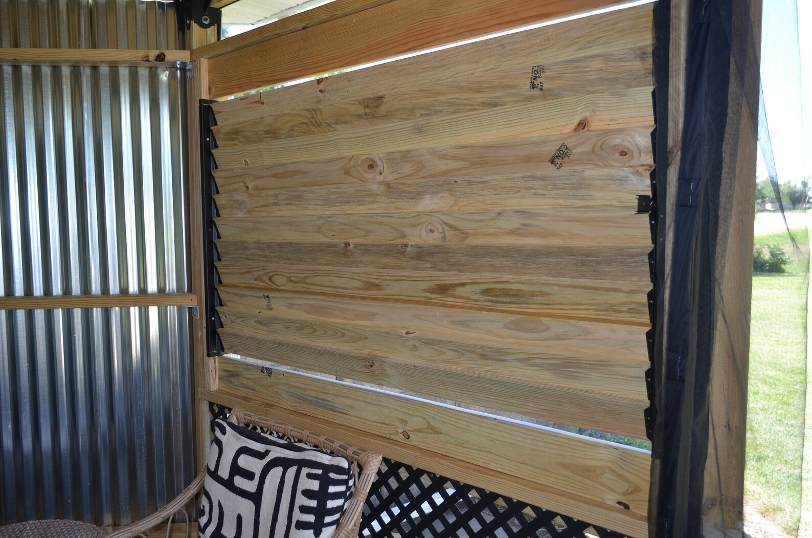 24 DIY Rotating Louver Brackets Diy Blinds Diy Storm Shutters Diy Hurricane Shield Diy Shutter ...