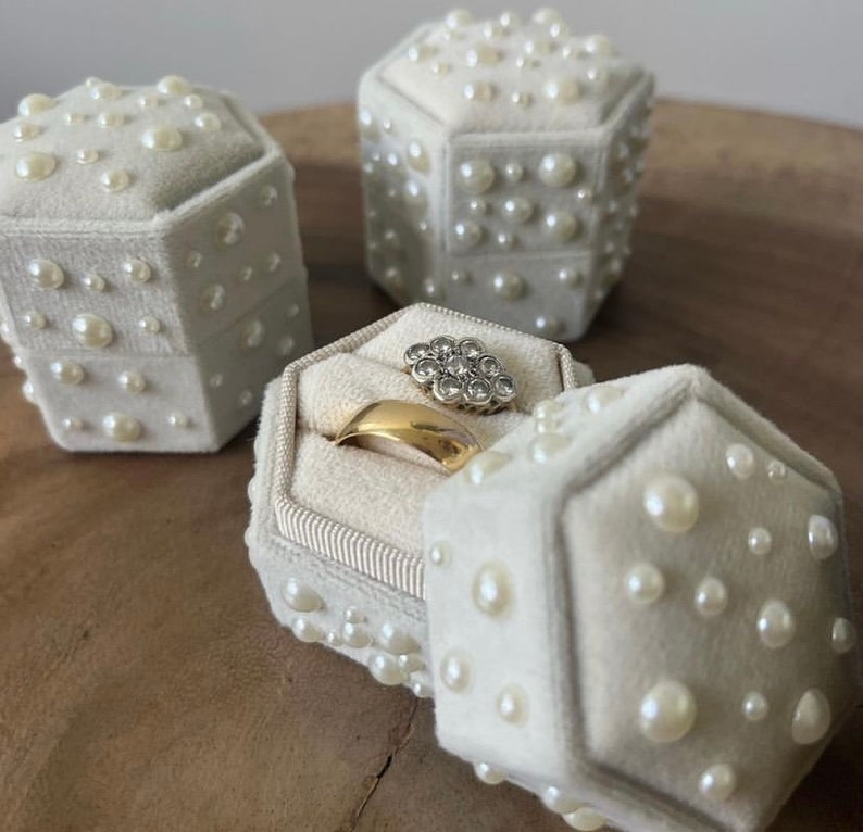 Pearl Ring Box - Etsy