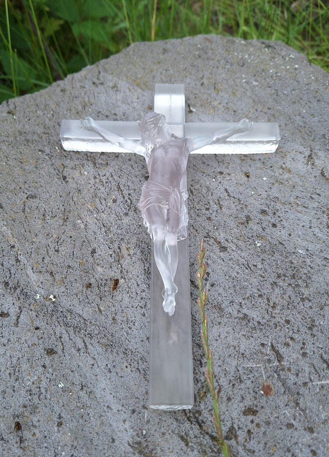 Crucifix, Jesus on the Cross SLA Resin Printing Epoxy Crystal Clear - Etsy
