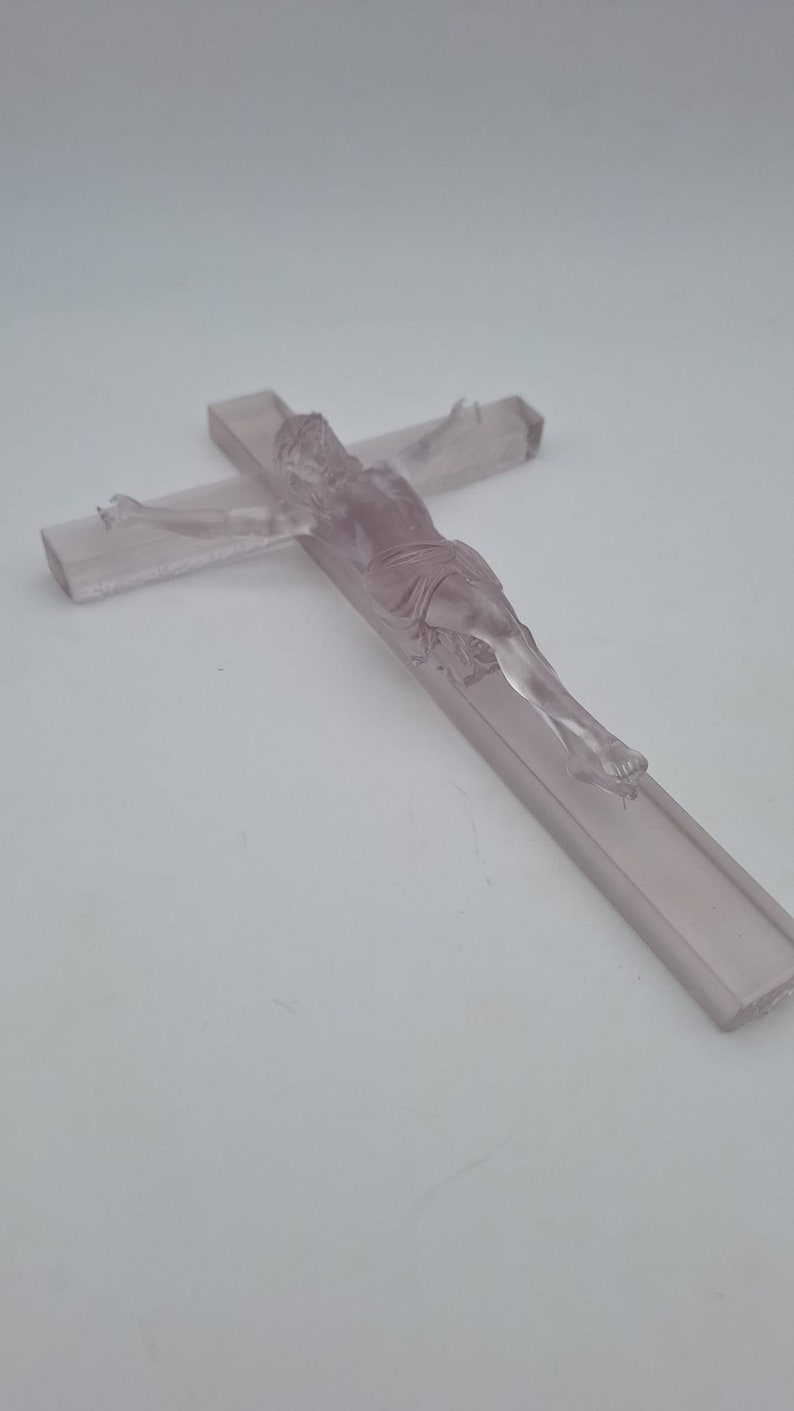 Crucifix, Jesus on the Cross SLA Resin Printing Epoxy Crystal Clear - Etsy