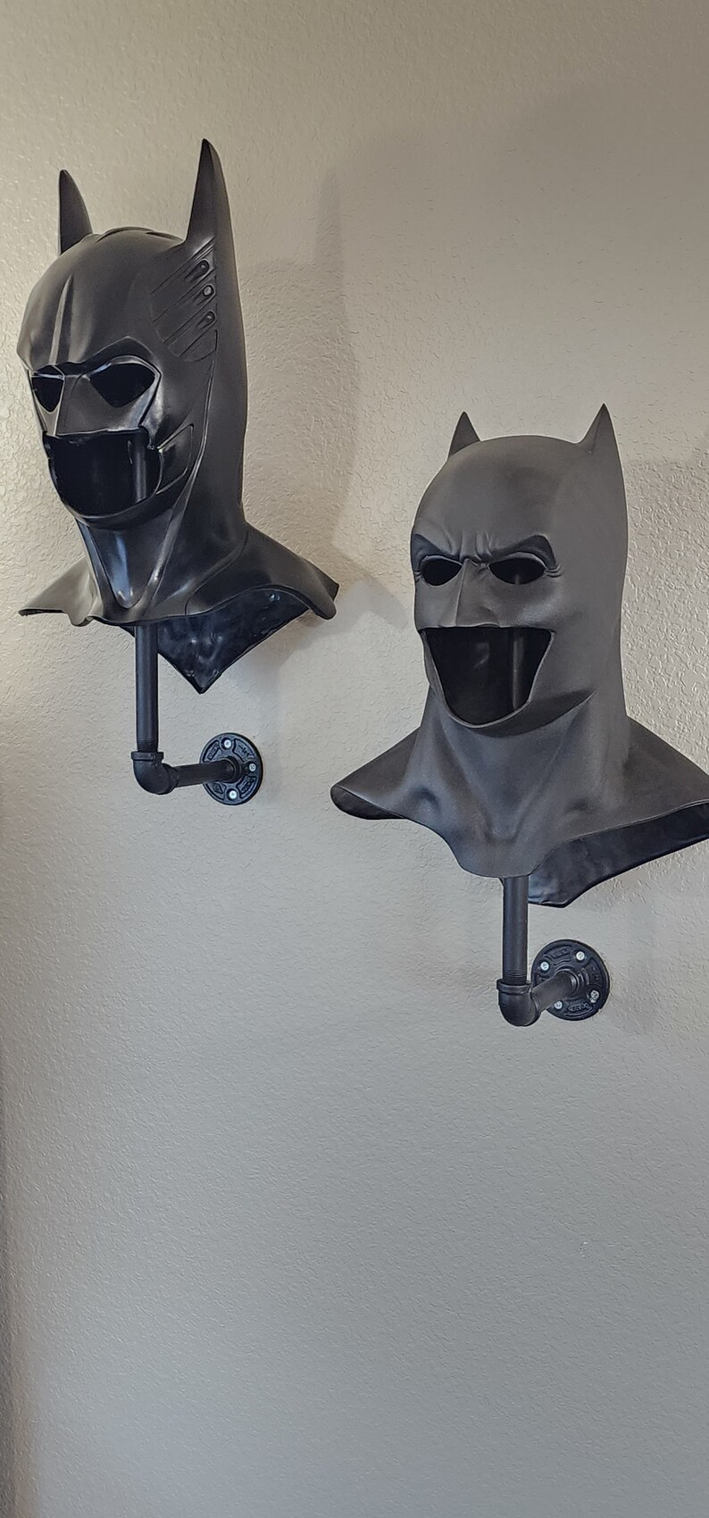 Cowl/mask/helmet Wall Mount - Etsy