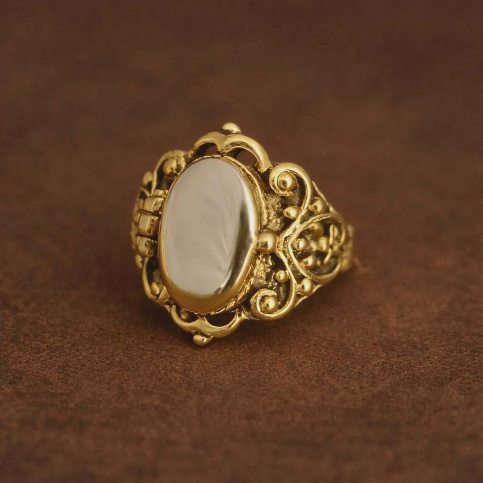 Gothic Poison Ring, Secret Compartment Locket Ring, Vintage Silver ...
