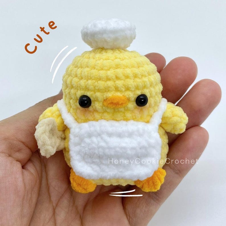 Chef Chick Amigurumi Crochet PDF Pattern – Mini Plushie Keychain - Etsy