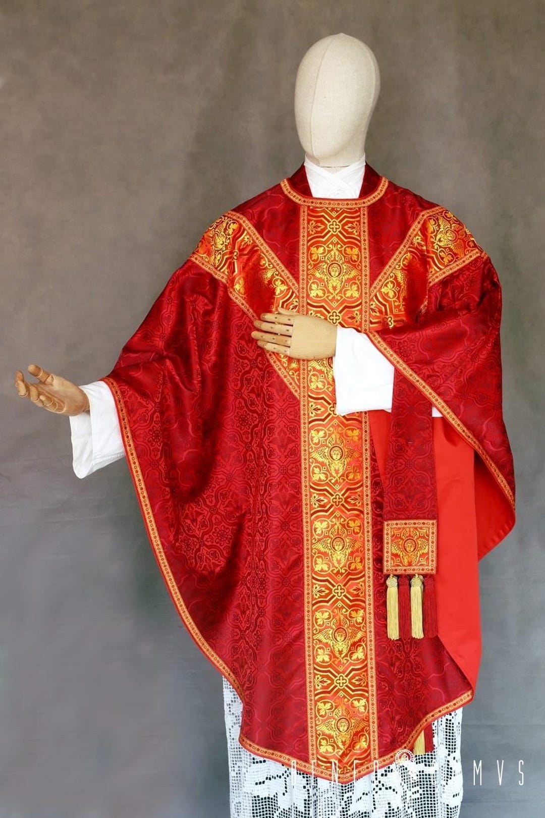 Red Gothic Chasuble Vestment - Etsy