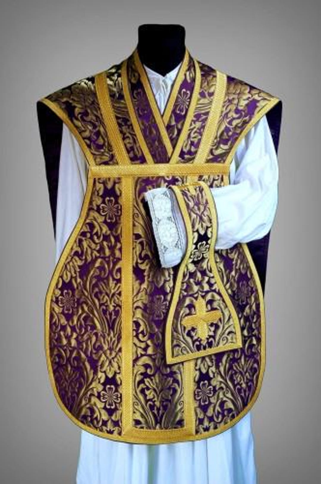 Roman Violet Chasuble Vestment - Etsy