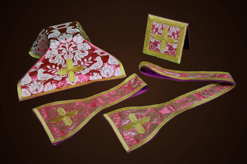 Roman Rose Pink Chasuble Vestment - Etsy