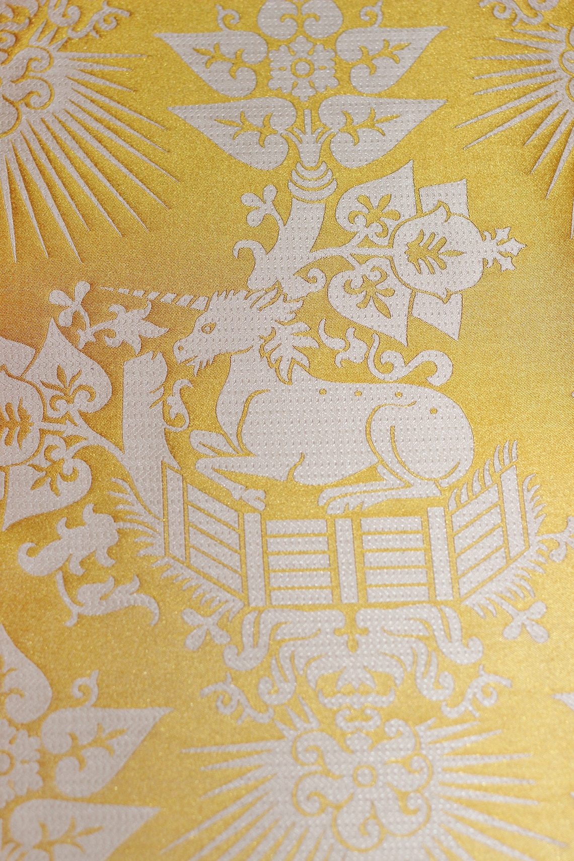 5 Meters 100% Natural Silk Medieval Vestment Fabric Damask Brocade 14 ...