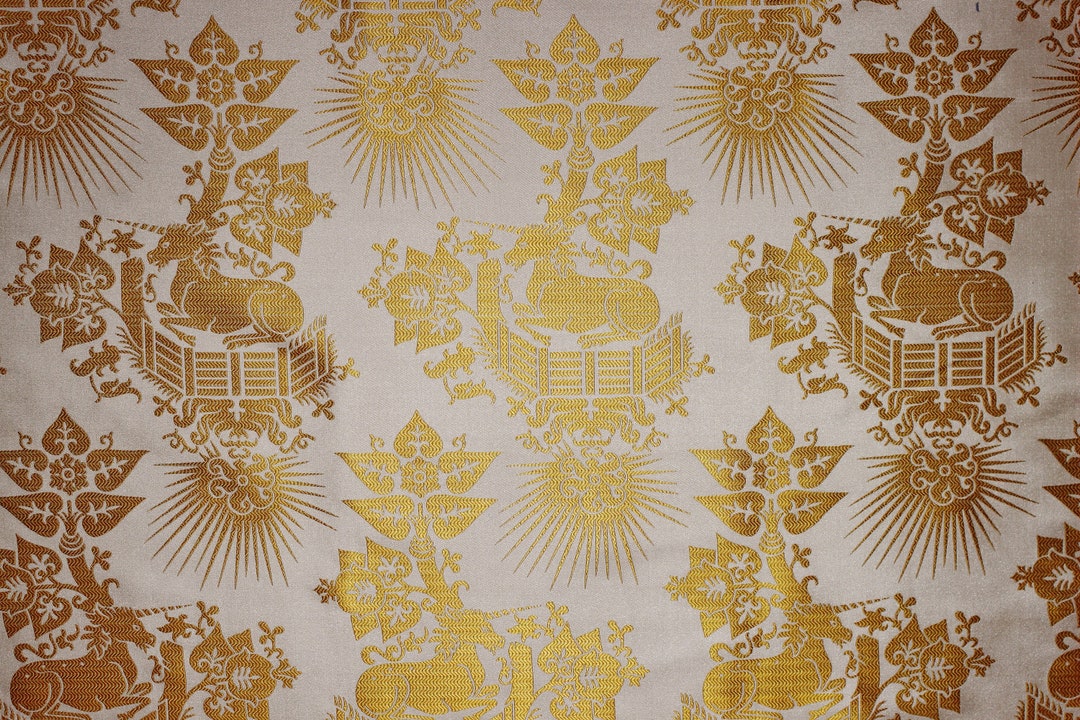 5 Meters 100% Natural Silk Medieval Vestment Fabric Damask Brocade 14 ...