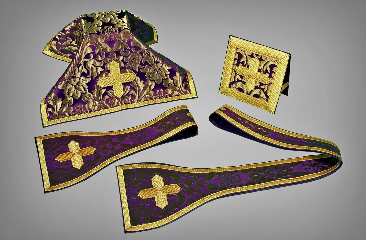 Roman Violet Chasuble Vestment - Etsy