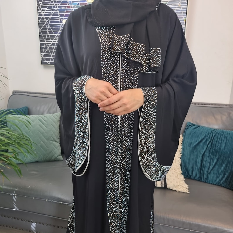 Luxury Bridesmaid Abaya Set With Elegant Dubai Design - Wedding Jilbab ...